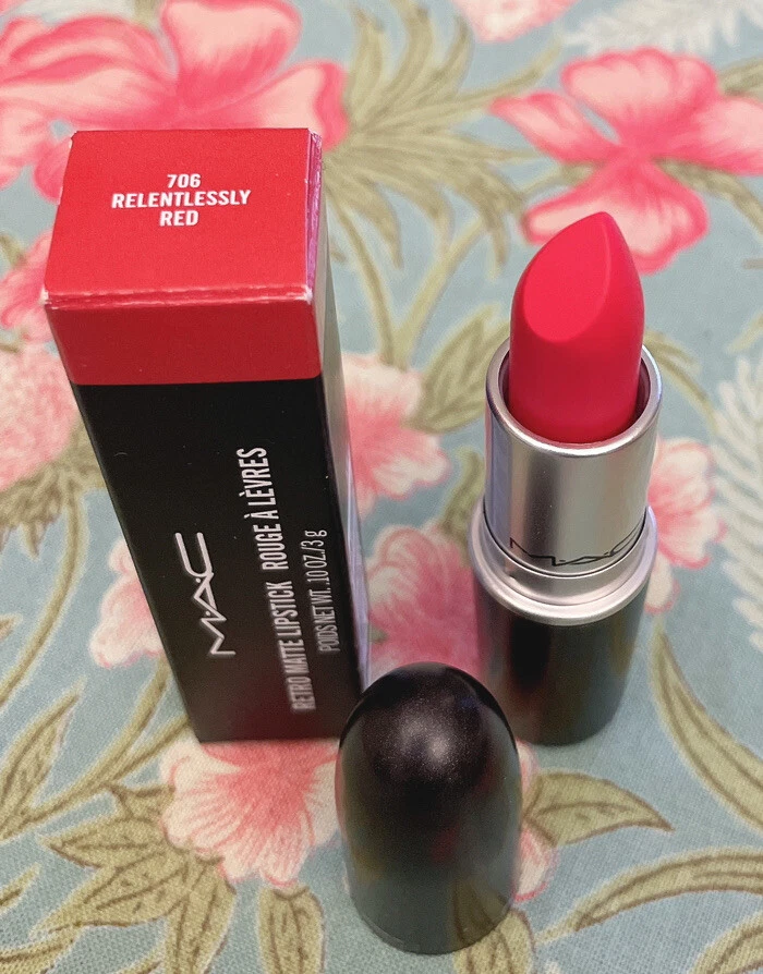 Mac Retro Matte Lipstick Relentlessly Red