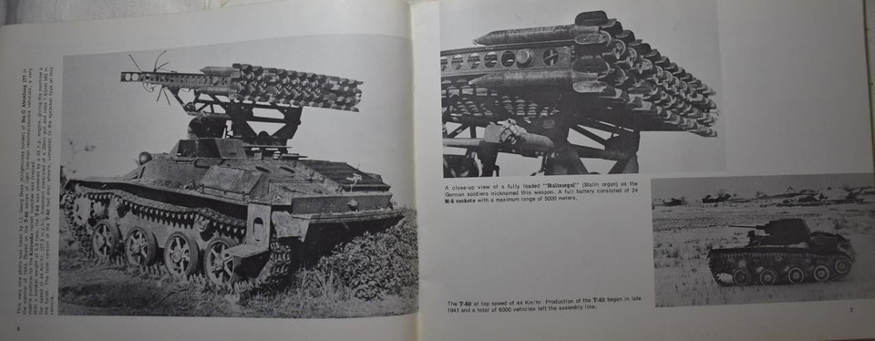SOVIET PANZERS IN ACTION, Squadron/Signal. WW2 Russian Tanks, T-34 etc ...