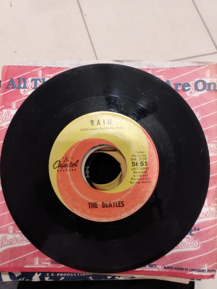 Lot Of 10 Beatles 45 Records Including A Rare One | eBay