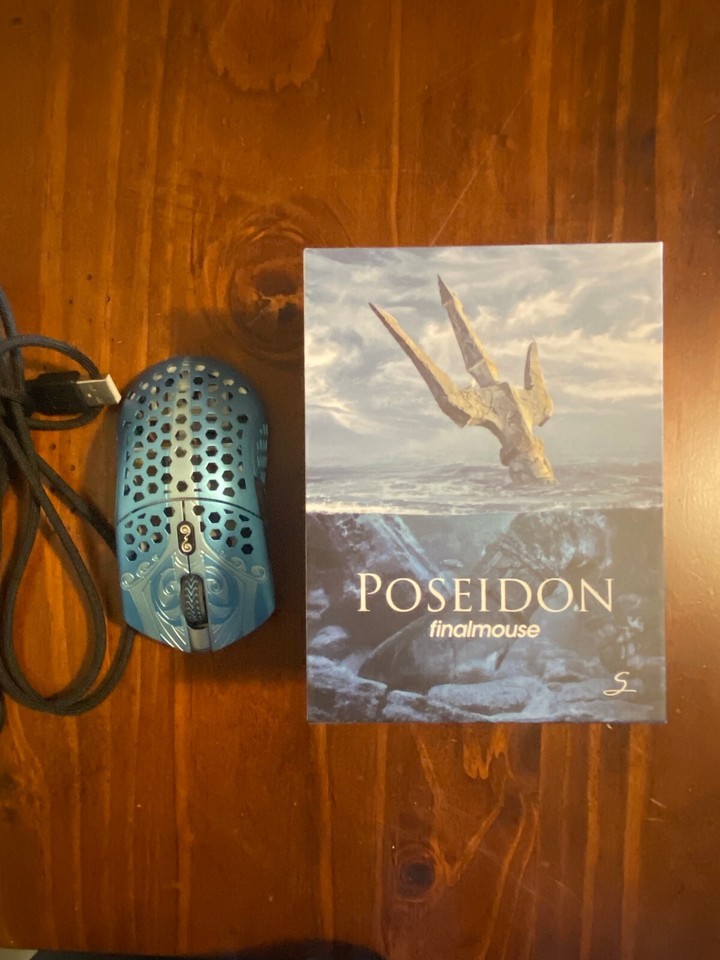 Finalmouse Starlight-12 Poseidon Gaming Mouse Small | eBay