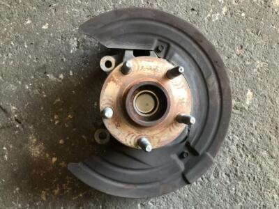 VE WM Commodore Calais SV6 SS front bearing hub assembly RHS right ...