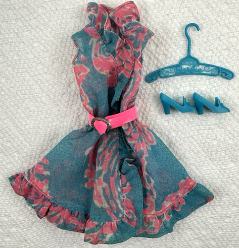 VINTAGE 1970's MATTEL BARBIE RUFFLES N SWIRLS #1783 OUTFIT | eBay