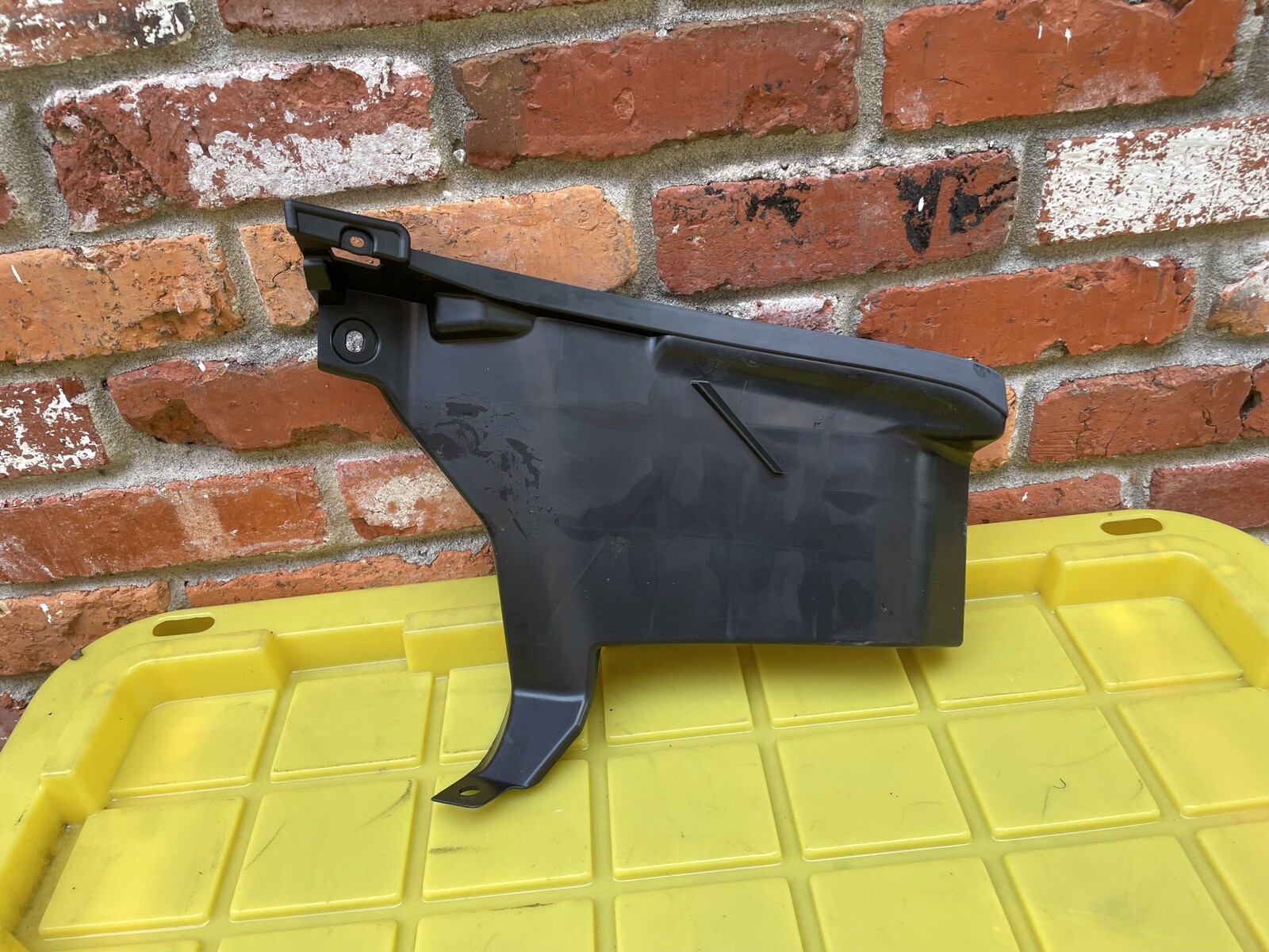 52592-47040 Toyota Seal Rear Bumper Side LH 5259247040 Genuine OEM Part ...