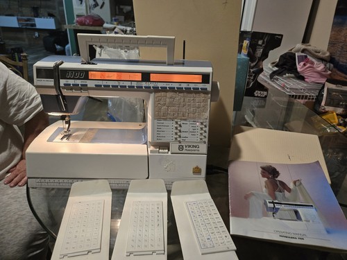 Husqvarna Viking #1+ 300 Anniversary Sewing Machine W/ case Accessories ...
