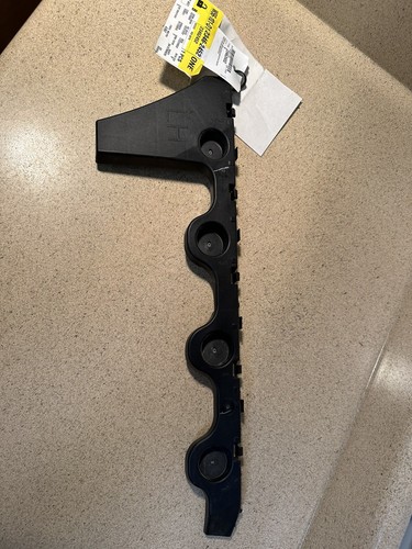 🔥18-23 CHEVROLET EQUINOX LEFT SIDE REAR BUMPER RETAINER BRACKET ...