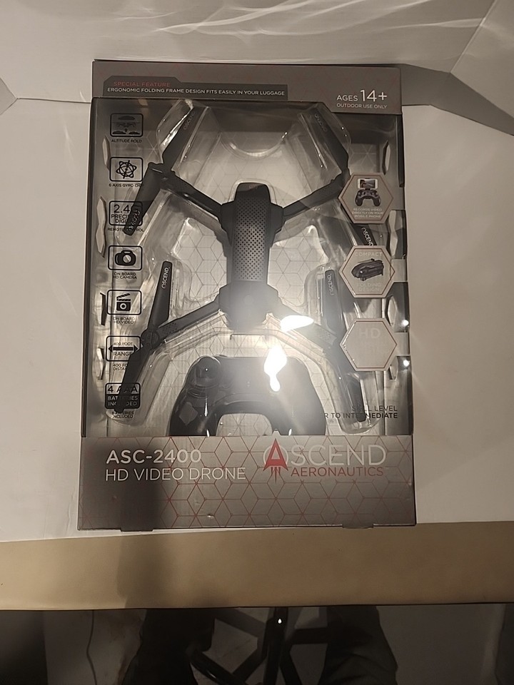 Ascend Aeronautics ASC-2400 Compact Folding Design Drone with 720P HD ...