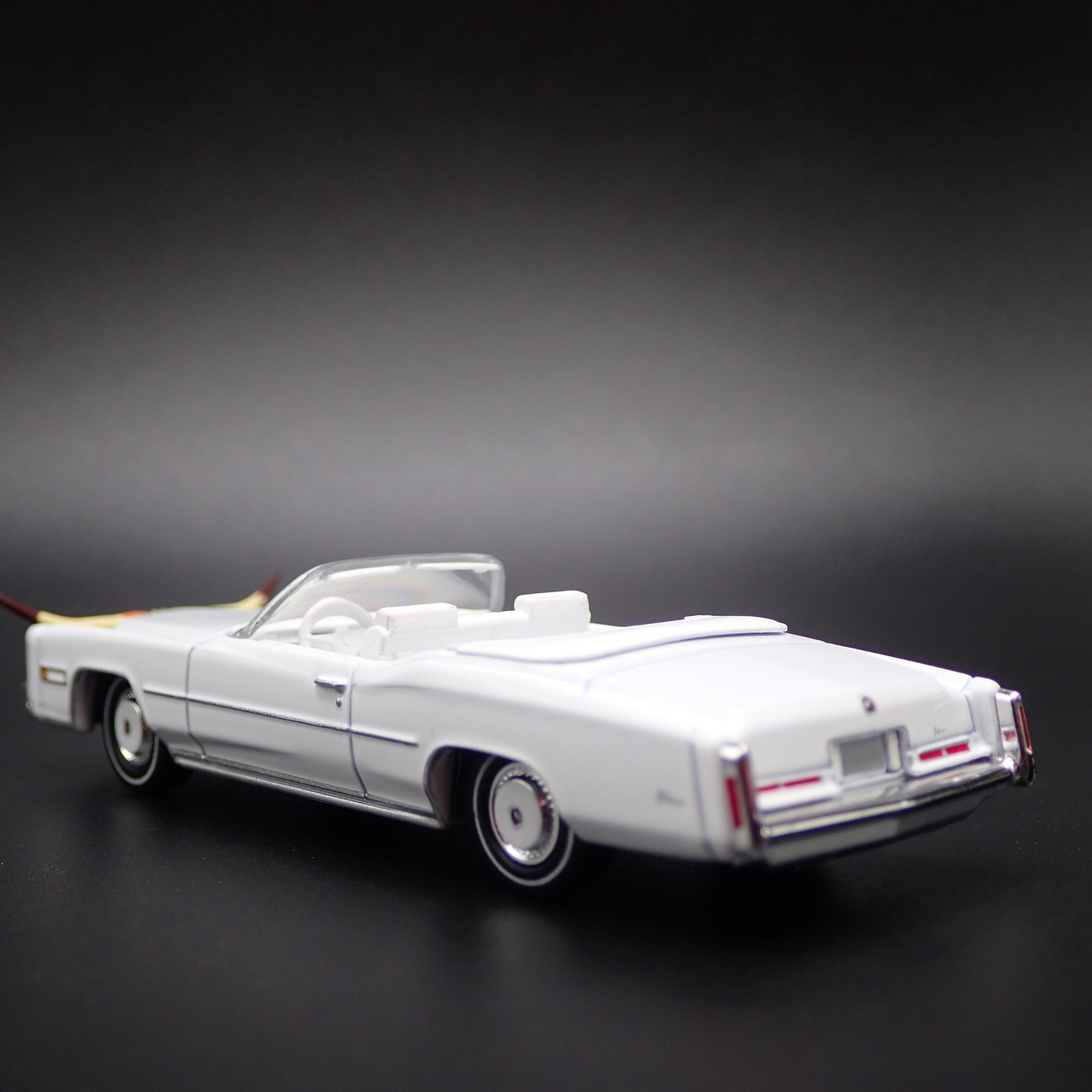 1976 CADILLAC ELDORADO CONVERTIBLE BOSS HOGG DUKES 1:64 SCALE DIECAST ...