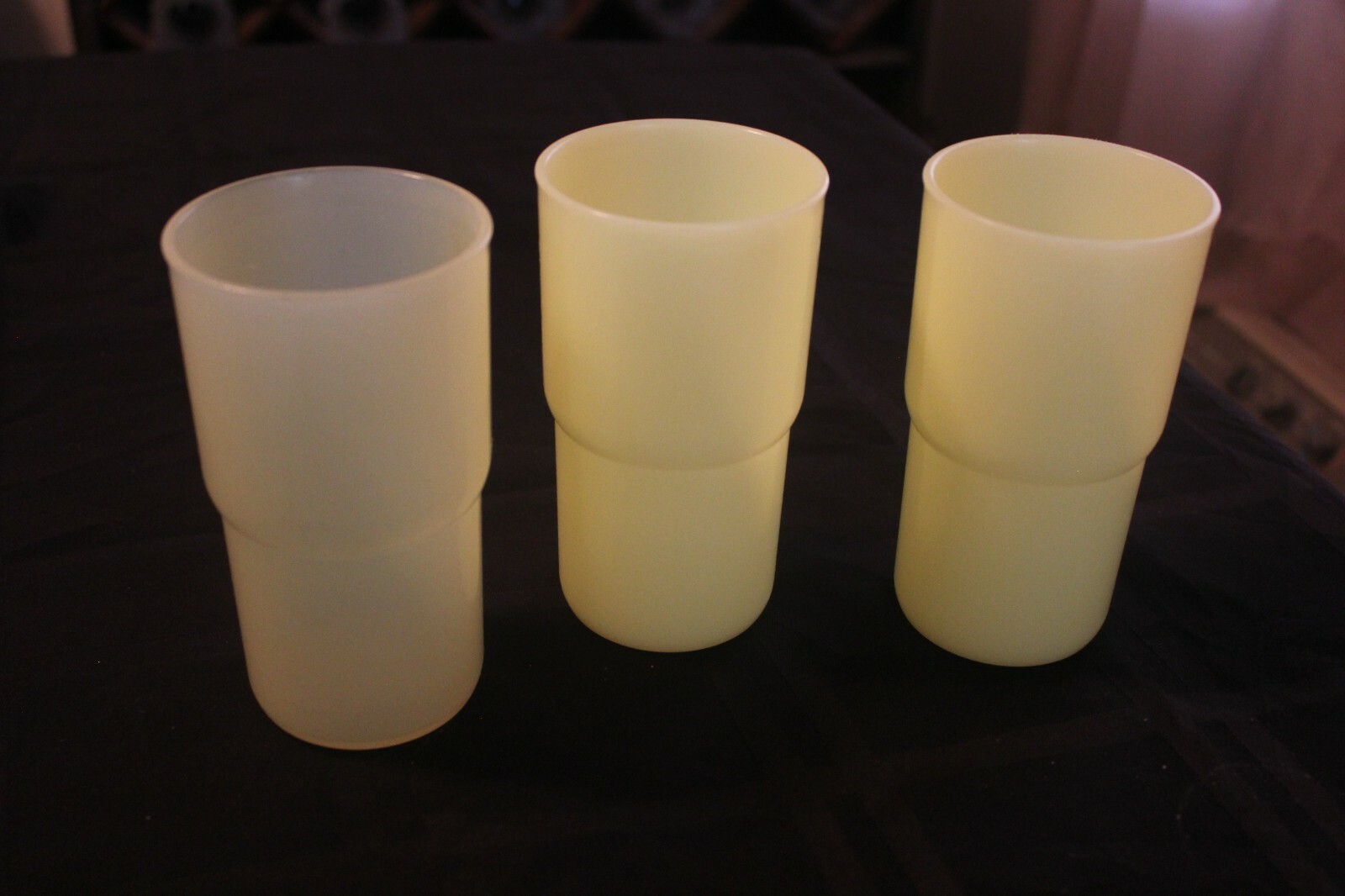 TUPPERWARE TABLETOP TUMBLERS - 12 OZ - YELLOW SHEER - SET OF THREE | eBay