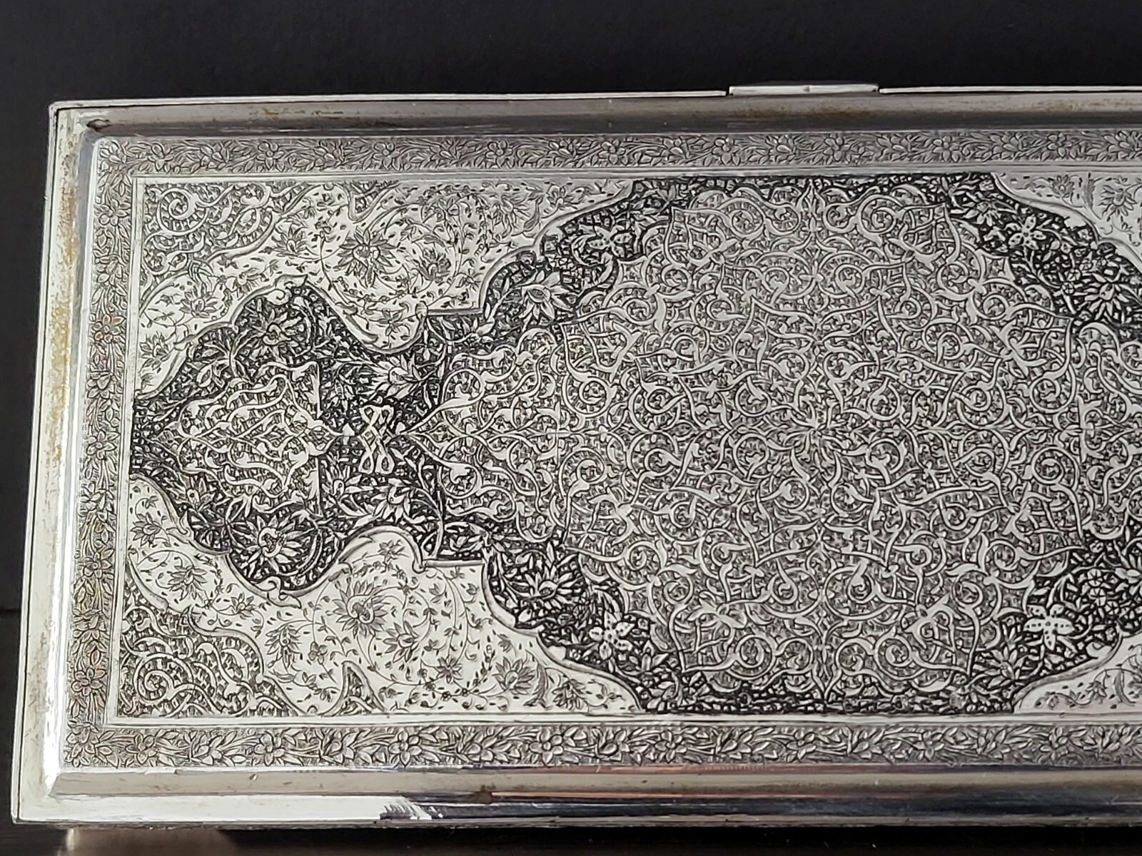 Fascinating Genuine Middle Eastern Silver Vanity Cigarette Box By ...