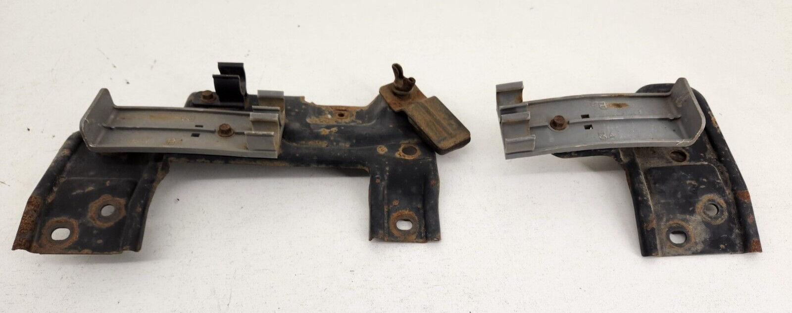 1999-2004 F250 F350 Super Duty 7.3 5.4 6.8 V10 Upper Radiator Mounting ...