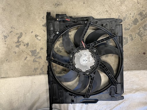 2012-2016 BMW M5 M6 F06 F10 F12 F13 Radiator Cooling Fan Assembly ...