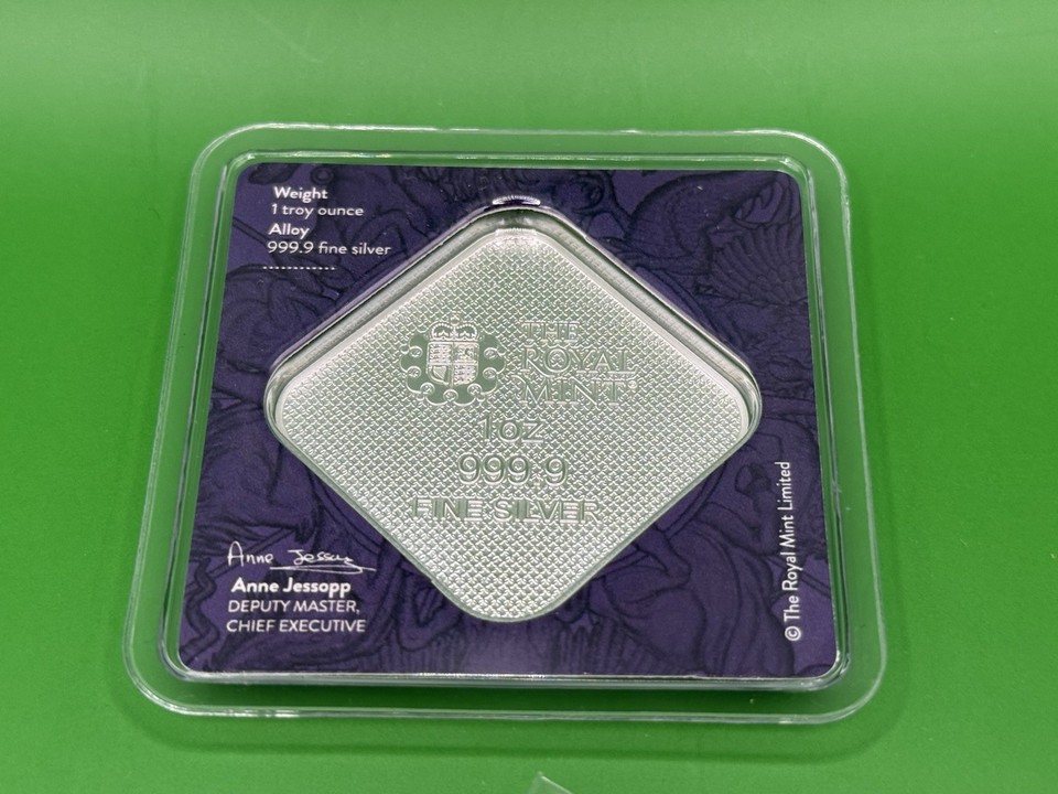 Royal Mint Queen’s Beasts Completer 1oz Silver Bullion Bar in Assay ...