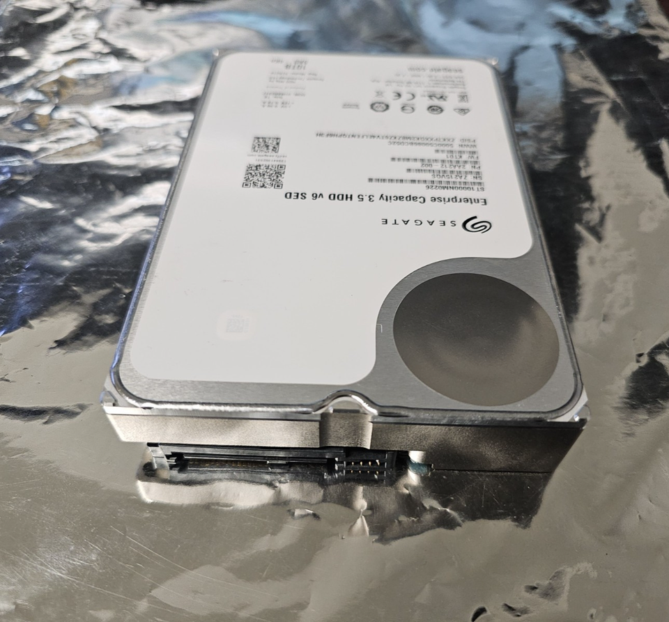 10TB Seagate SAS 7.2K RPM 12Gbps 3.5in 4Kn HDD ST10000NM0226 HARD DRIVE ...