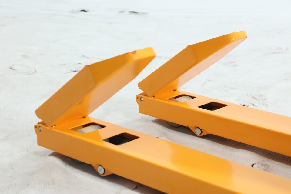 APOLLOLIFT 2200LB Mini Hand Pallet Jack 31.5"L*15"W Foldable Manual ...