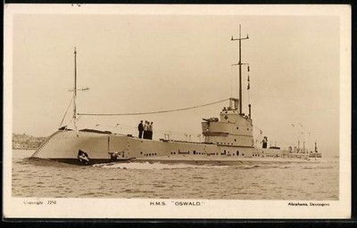 Ak Submarine H.M.S.Oswald Der o-Klasse IN Full Of Ride on The Water ...