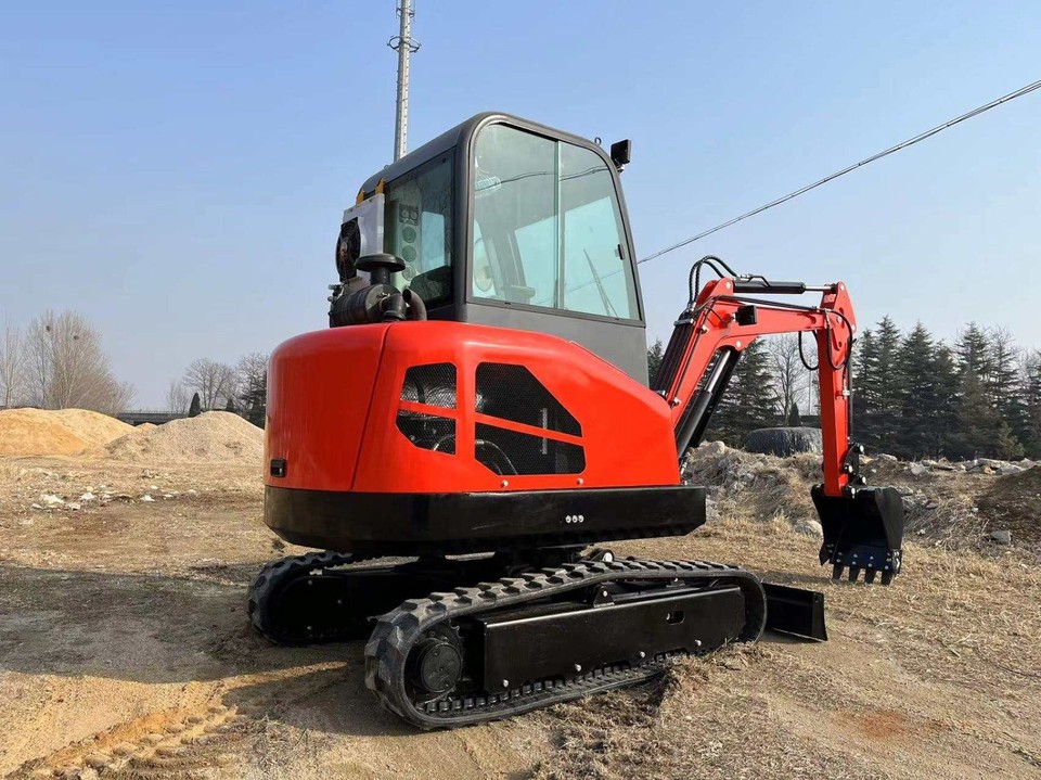 4 Ton Mini Excavator Digger with EPA Kubota Diesel Engine, CAB, AC ...