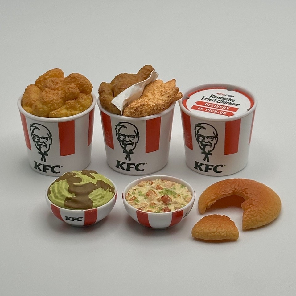 Lot of 5 KFC Mini Brands Food - Chicken Pot Pie Mixed Original Buckets ...