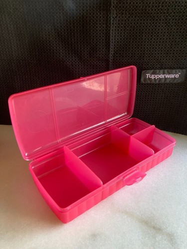 TUPPERWARE Lunch N Things Sandwich Keeper Plus Divided Lunchbox PINK ...