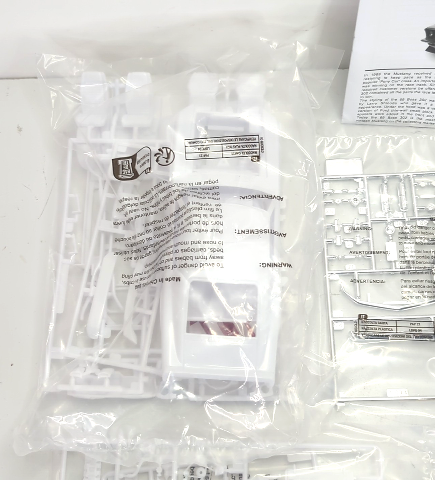 '20 Revell Ford 1969 Boss 302 Mustang 1/25 Scale Model Car Kit NOB New ...