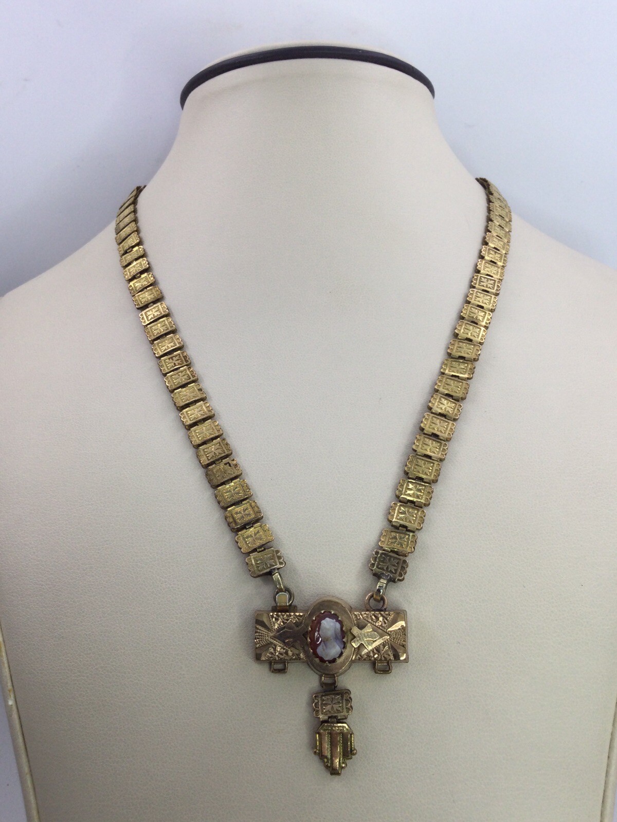 VICTORIAN BOOK CHAIN NECKLACE GOLD FILLED W/ HARD STONE CAMEO (V361) | eBay