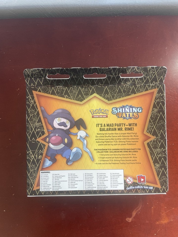 Pokémon TCG: Shining Fates Mad Party Pin Collections Box: GALARIAN MR ...