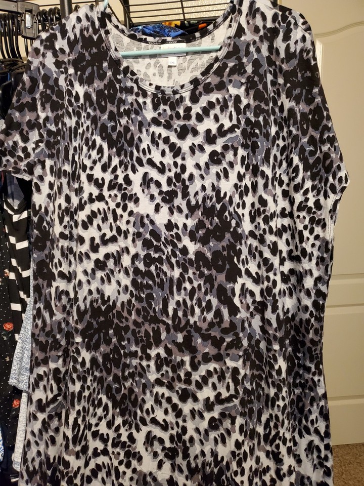 Lularoe 3x Maria Maxi Dress Gray Black White Snow Leopard Print. Only ...