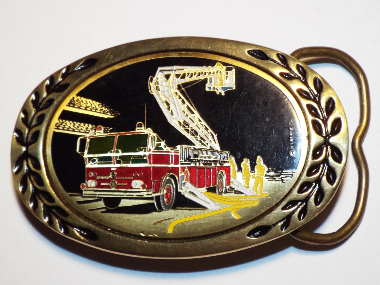 NOS BELT BUCKLE FIREMAN LADDER TRUCK HERITAGE SOLID B… - Gem