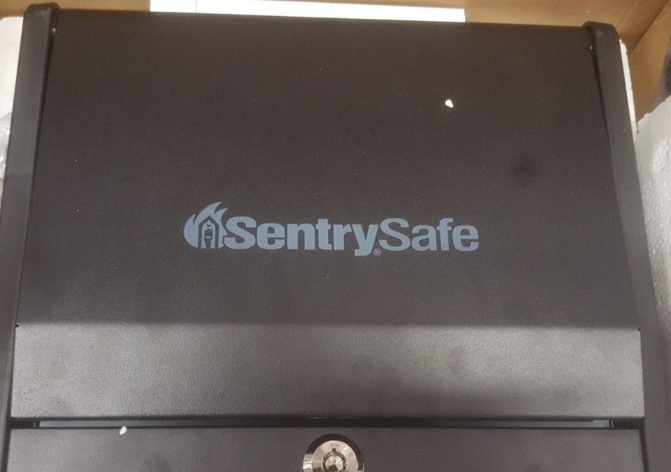 GC99 2 NEW KEYS Sentry Pistol Safe Code: GC99 Handgun Key Models QAP1E ...