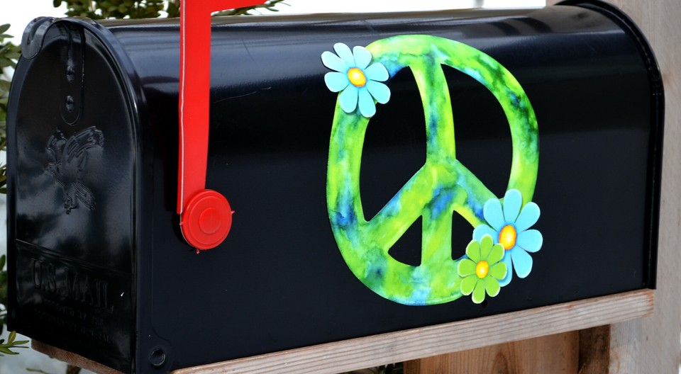Mailbox Magnet (Partial Cover) Peace Sign Groovy Daisy Daisies Mail Box ...