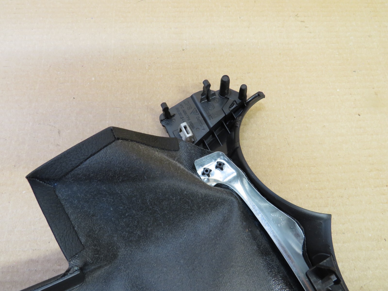 2015-2020 PORSCHE MACAN STEERING COLUMN UPPER COVER TRIM 95B953515B OEM ...