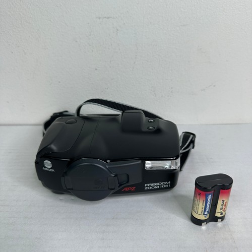Minolta Freedom Zoom 105i APZ Quartz Date 35mm Film Camera w/ Battery ...