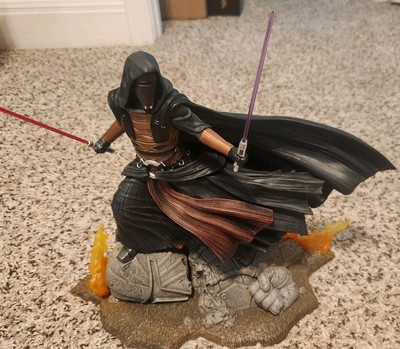 Star Wars Darth Revan Statue Diamond Select KOTOR Gamestop Exclusive | eBay