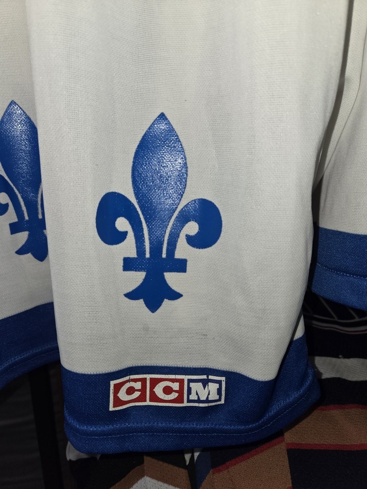 Adult Large NHL Quebec Nordiques CCM Maska Jersey W/snapback hat ...