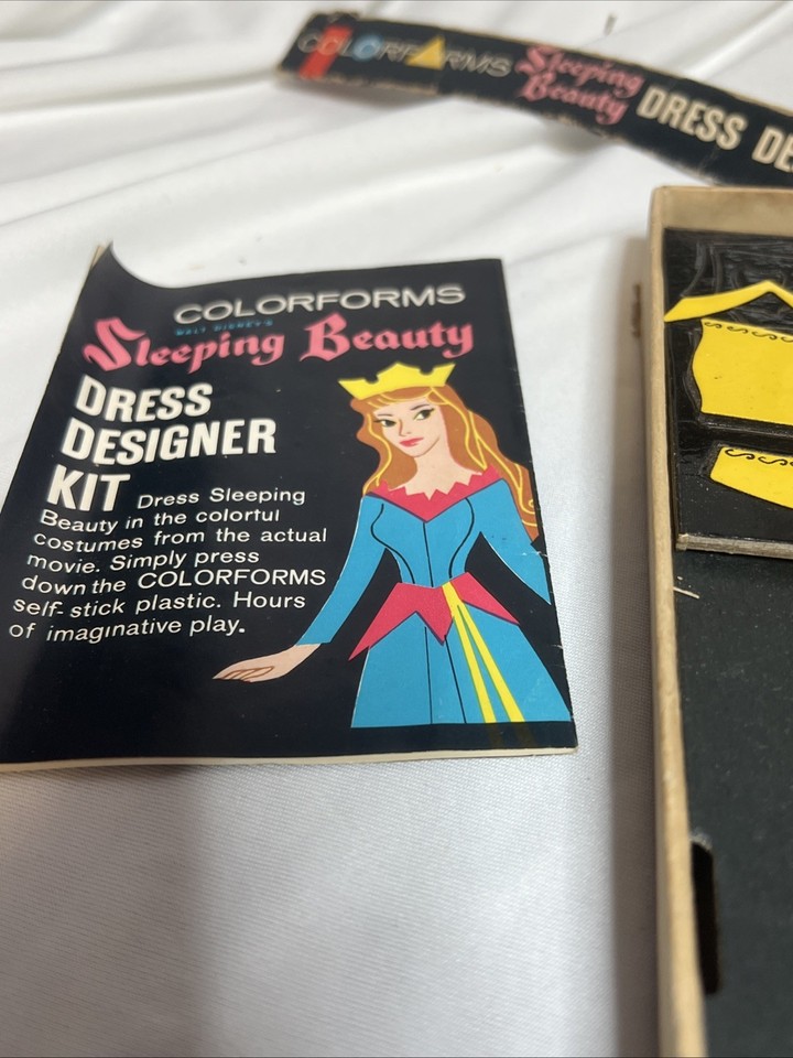 RARE 1959 COLORFORMS WALT DISNEY'S Sleeping Beauty DRESS DESIGNER KIT ...