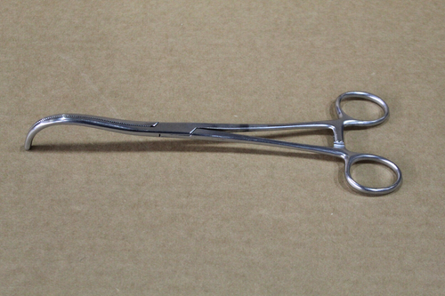 Codman 19-4018 Mayo-Guyon Kidney Clamp Curved 9" Germany for sale ...