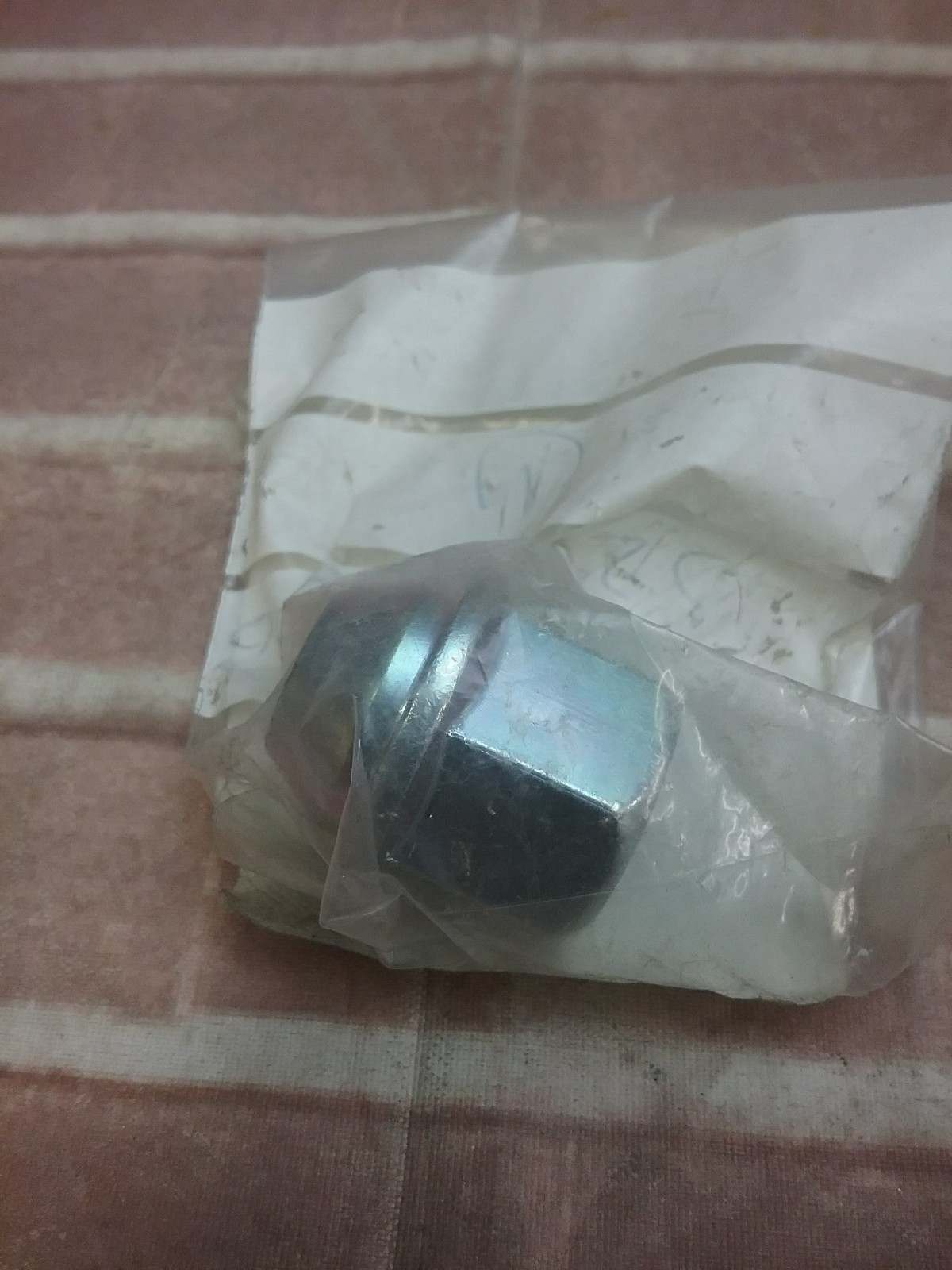 HYUNDAI WHEEL LUG NUT BOLT 52950-02000 | eBay