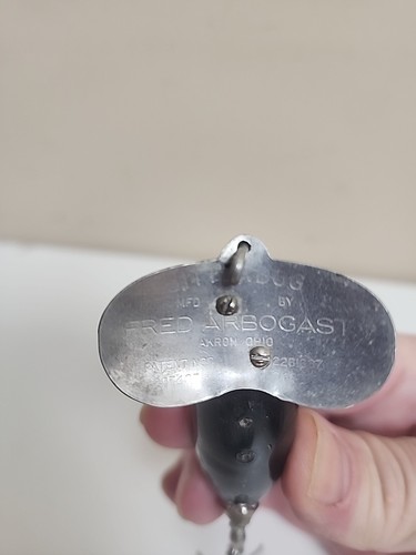 VINTAGE FRED ARBOGAST JITTERBUG BLACK FISHING LURE. Missing One Of The ...