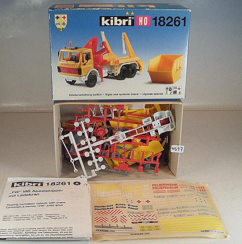 Kit Kibri H0 n° 18261 Mo Scandic pompiers Airport Meiller démontage ...