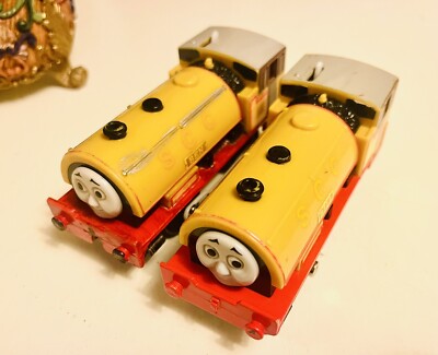 Bill & Ben Trackmaster Edition Thomas The Tank Engine Plarail Motorized ...