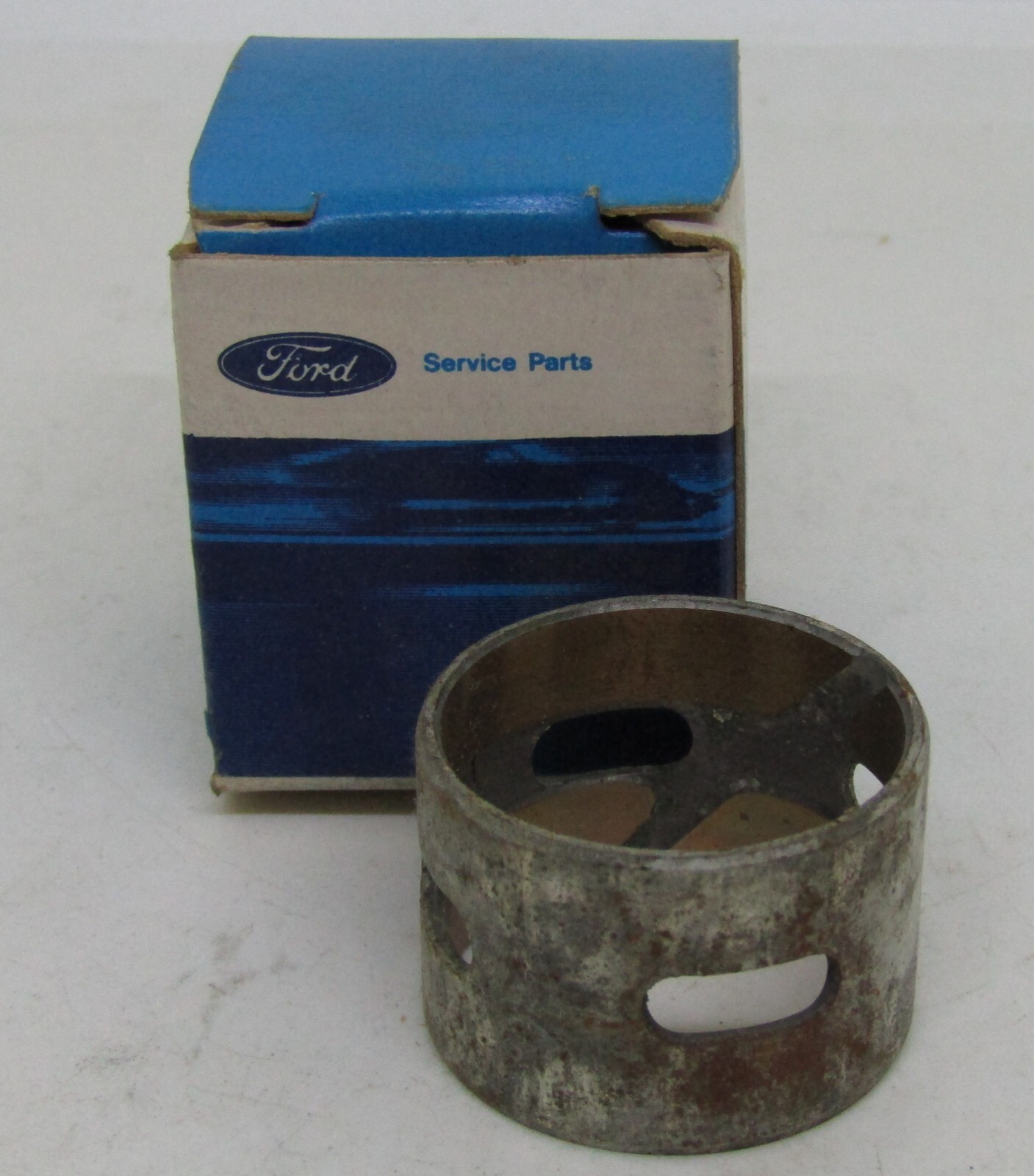 NEW FORD MOTOR COMPANY GENUINE OEM CASE BUSHING PART NO. C4AZ-7025-A | eBay