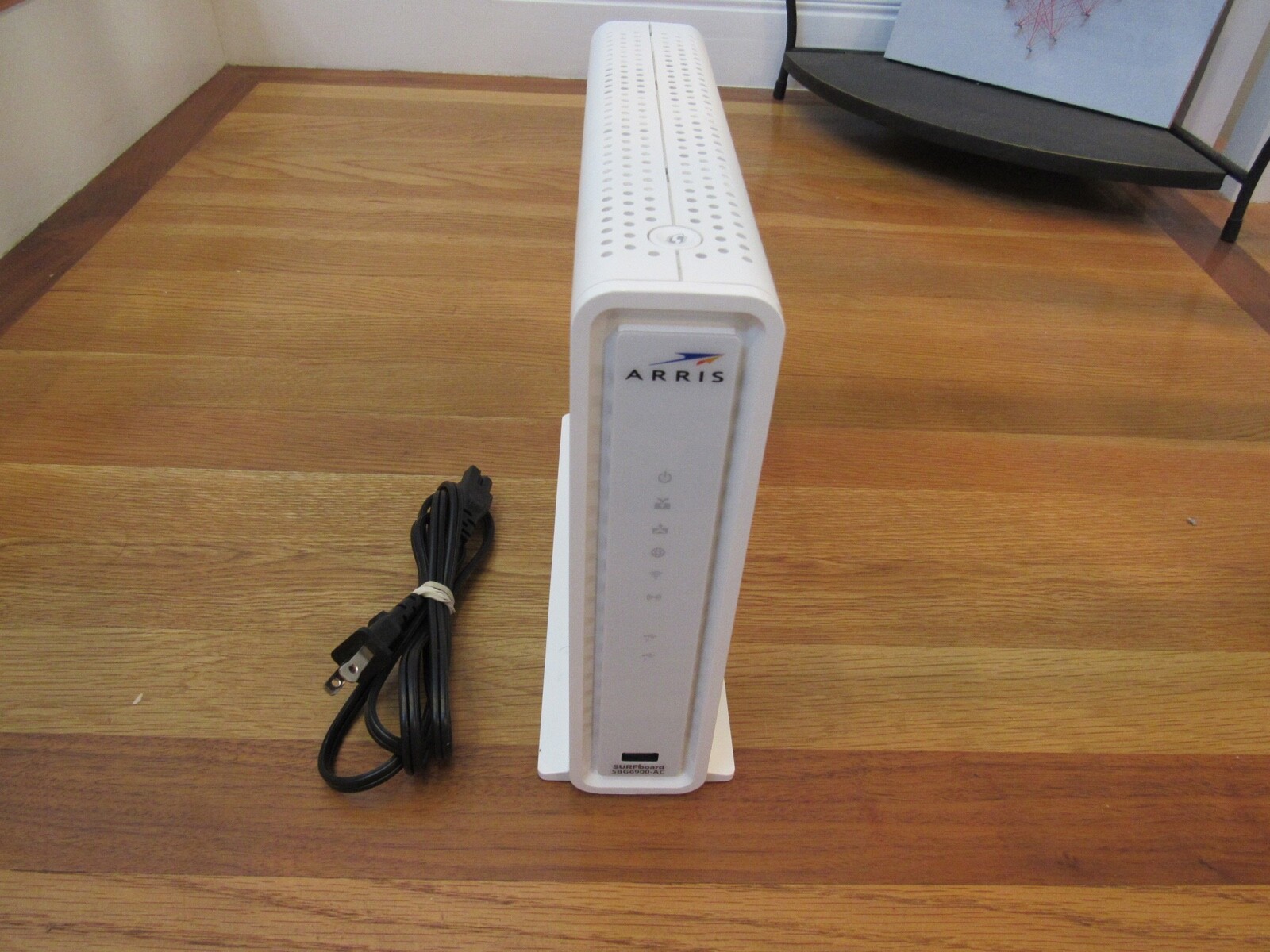 ARRIS Surfboard SBG6900-AC Cable Modem With AC1900 WiFi Router ...