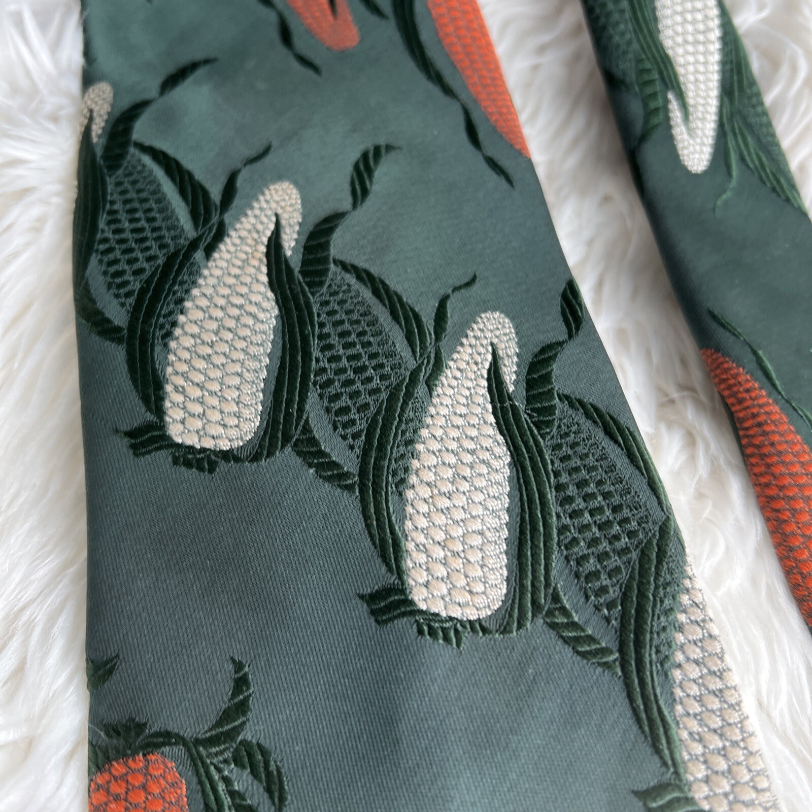 1960’s Corn Tie Men's Vintage Wide 4” Art Deco Polye… - Gem