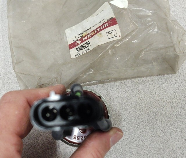 V3) Meritor Pressure Switch R300629A for sale online | eBay