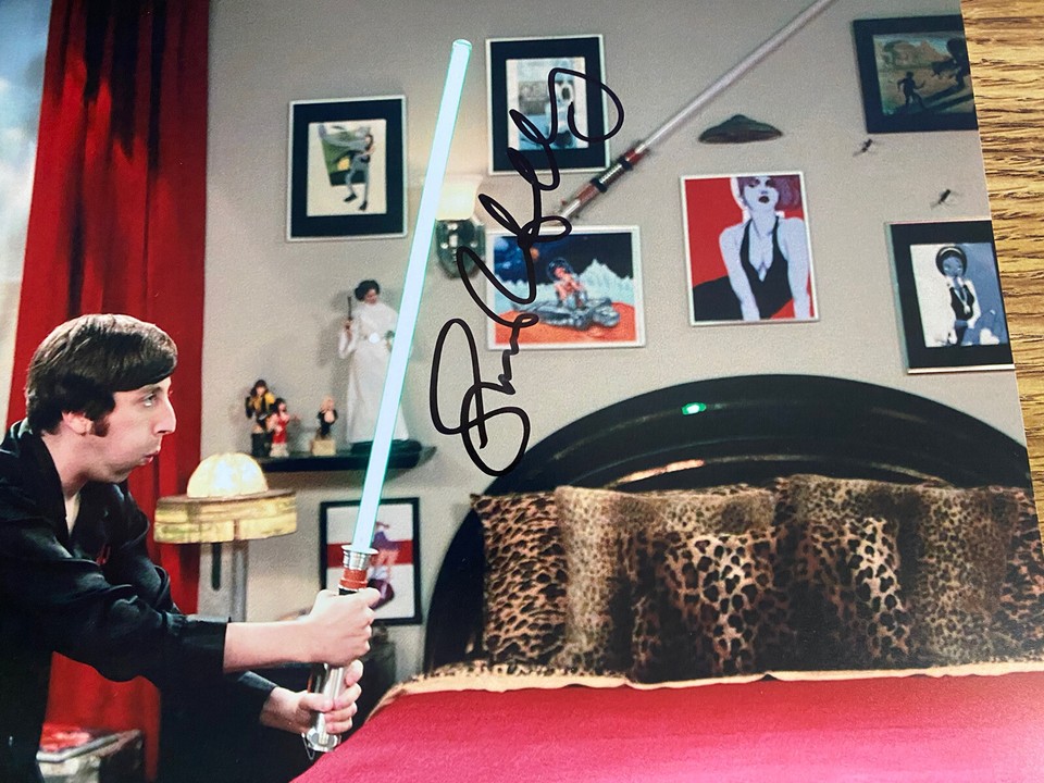 Simon Helberg Autographed 8x10 Photo Big Bang Theory Howard | eBay