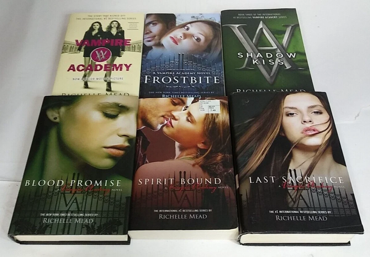Vampire Academy Book Cover