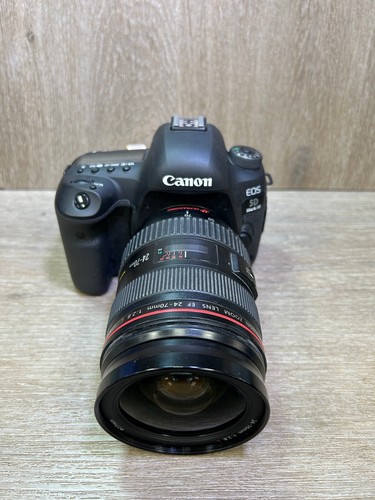 Canon EOS 5D Mark IV 30.4MP Digital SLR Camera w/ Lens 24-70mm ...