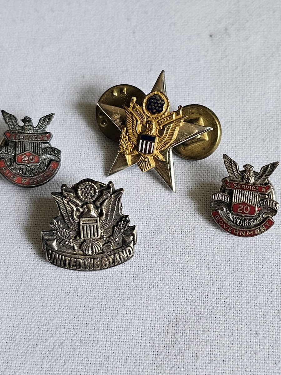 Military Service Pins The Meaning Behind Every Type Of Patch On A U.S.