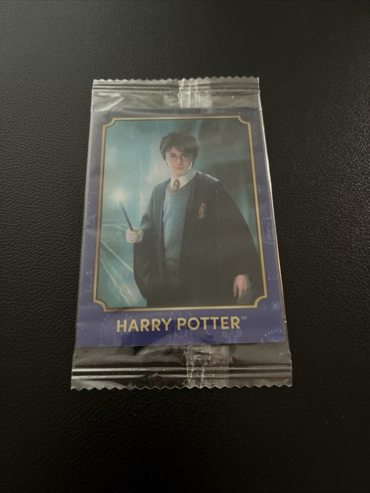 Harry Potter Wizarding World - Rare Chocolate Frog Harry Potter Card ...