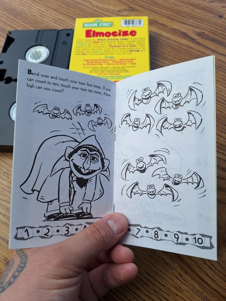Elmocize VTG VHS 1996 Elmo Kids Video Sesame Street Exercise Workout ...