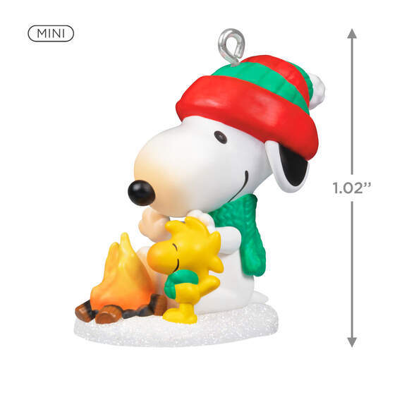Hallmark 2023 SNOOPY Tree Topper, Skirt & Winter Fun w/Snoopy Mini ...